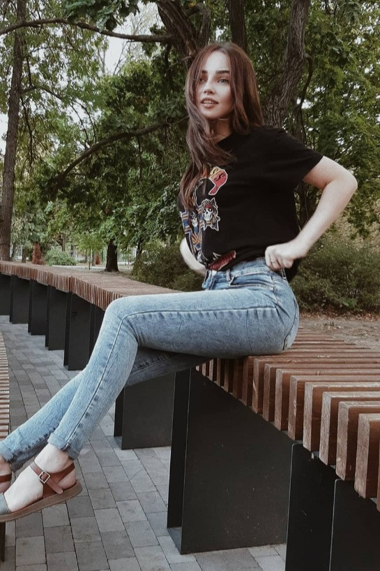 ᴅᴀʀɪᴀ | Miss4ya