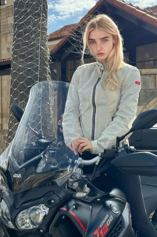 Kristina Miss4ya
